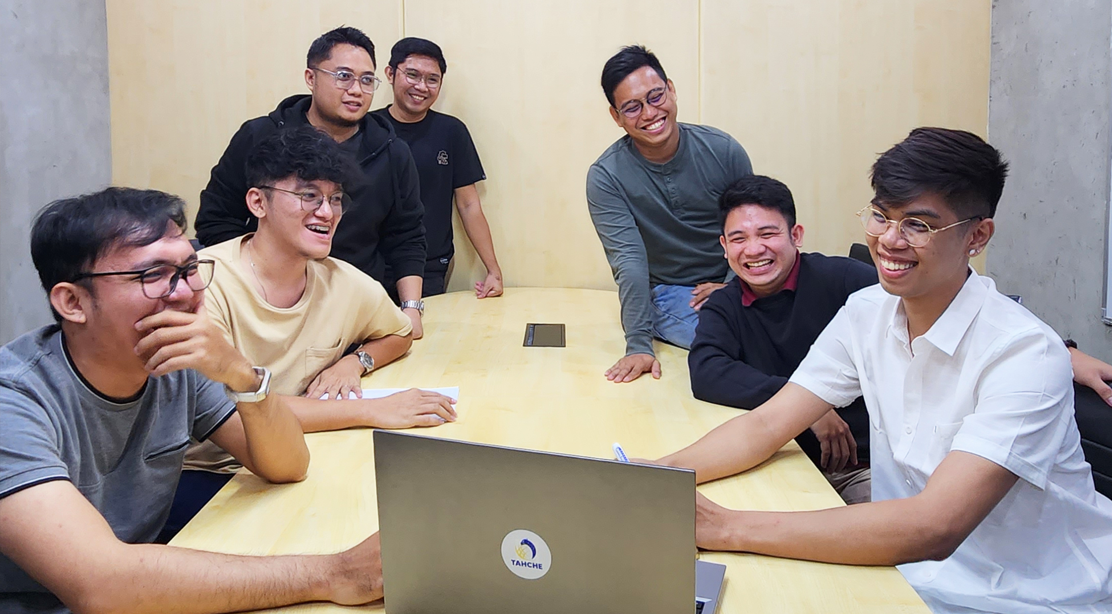 Motivating and Inspiring Employees in the Workplace (Tahche Edition ...